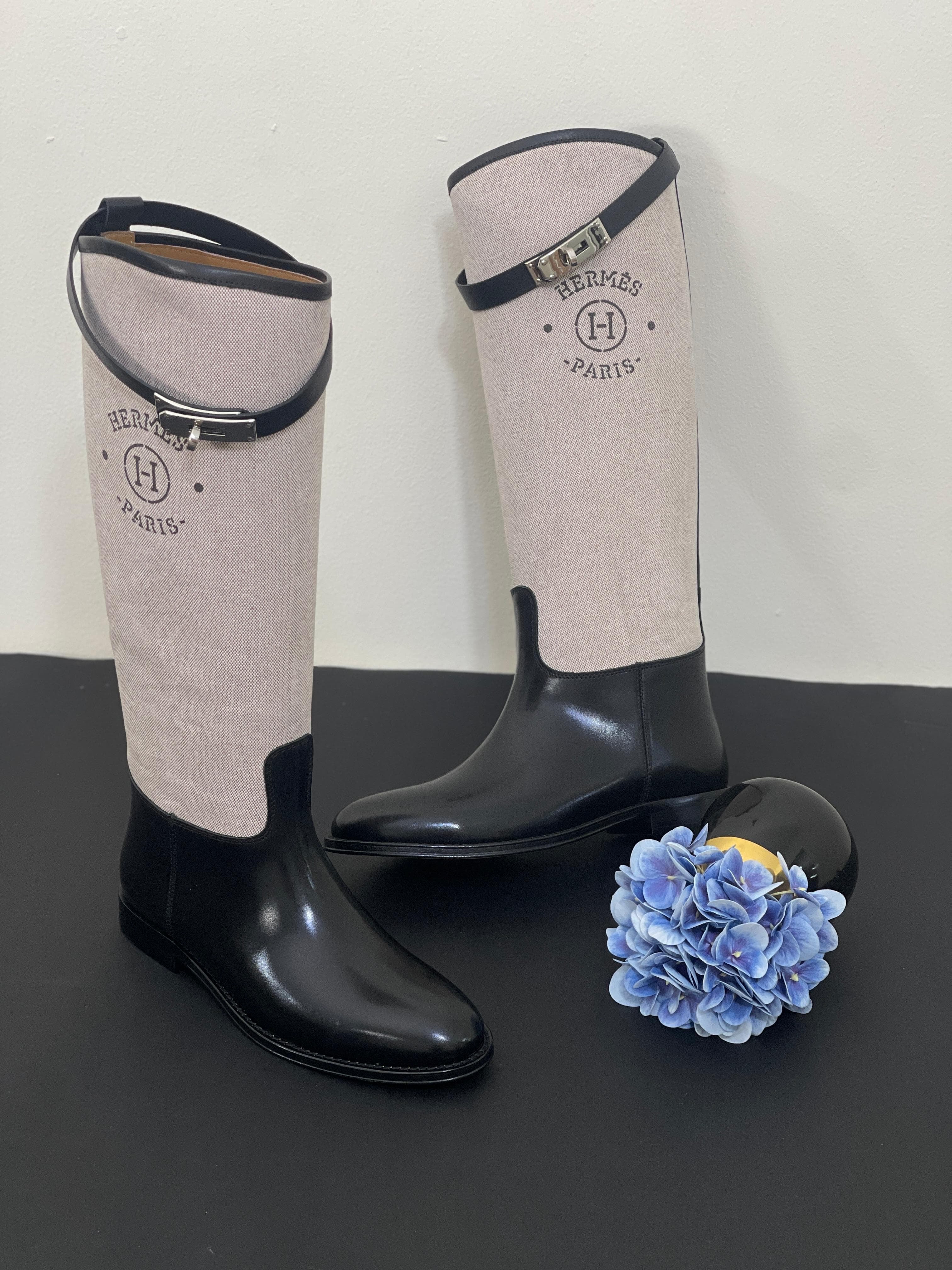Hermes Boots 2 colors – Whatever.uae