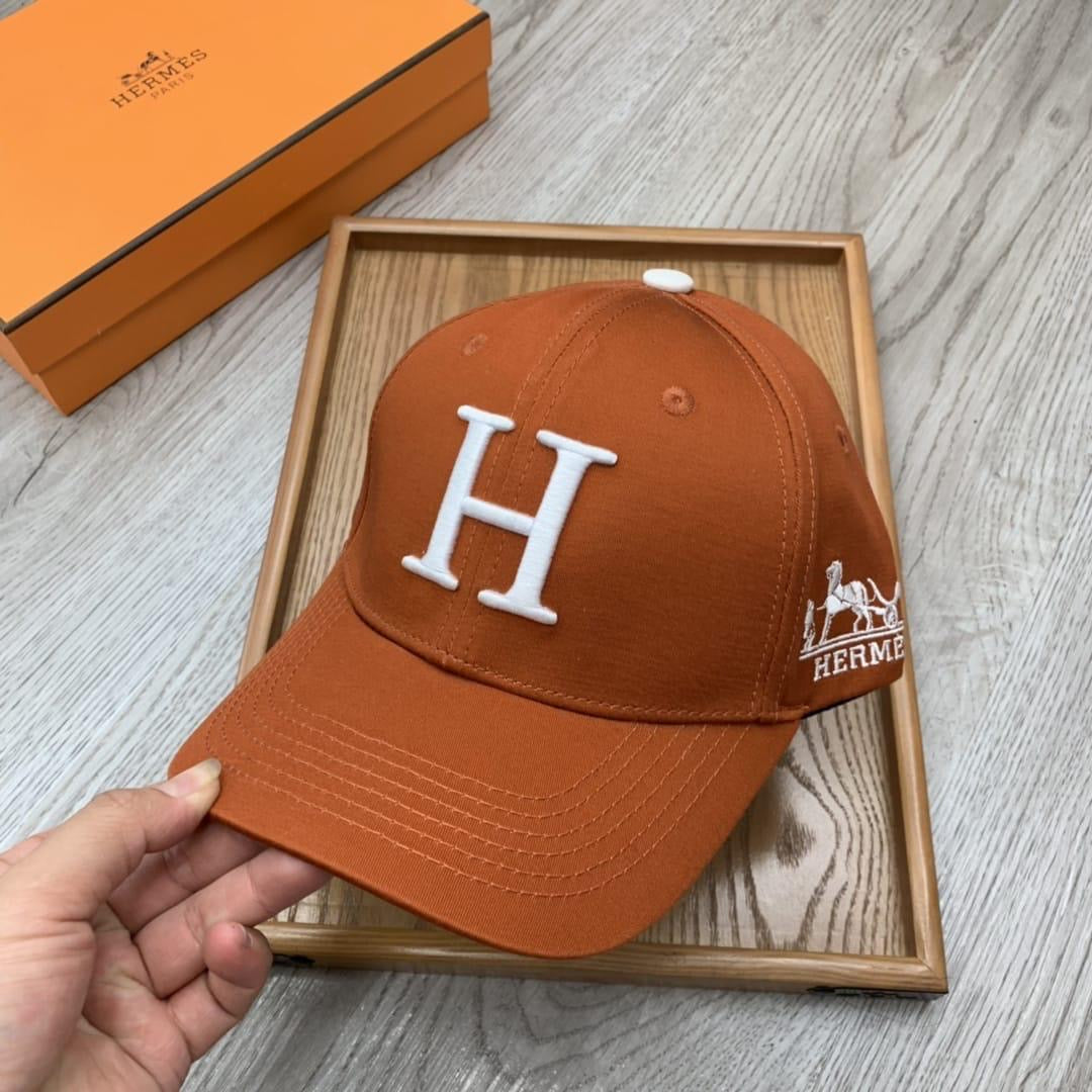 Hermes Caps – Whatever.uae